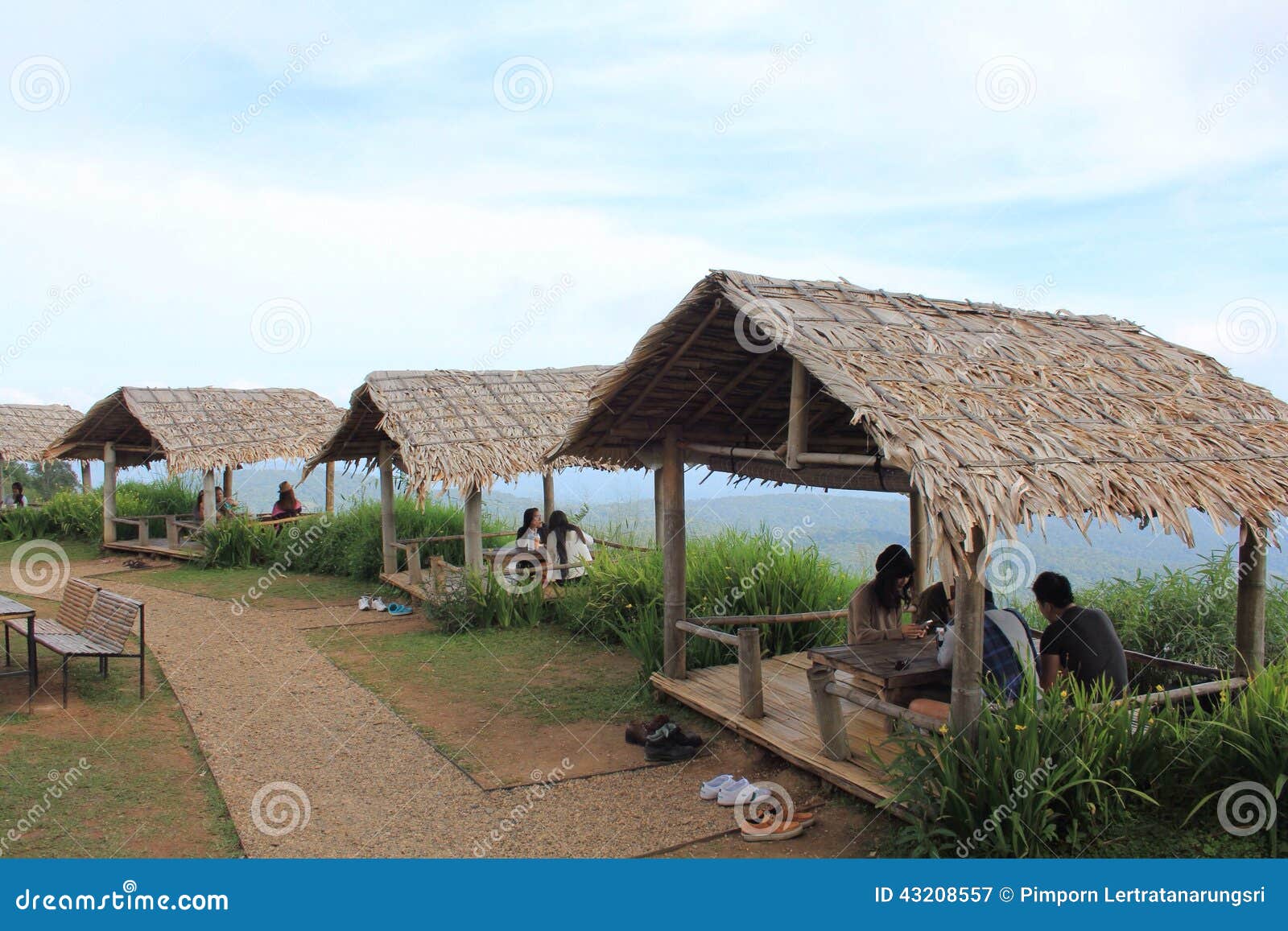 Mon-Jam, Chiangmai editorial photography. Image of rest - 43208557