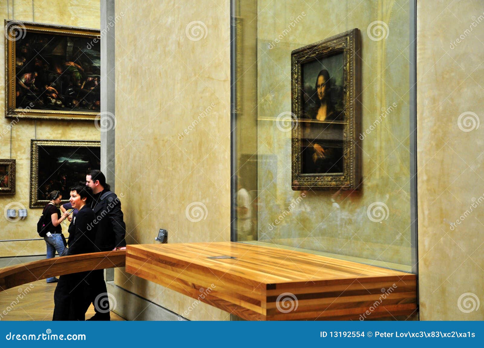 Mona Lisa at MusÃ©e De Loure Paris Editorial Stock Image - Image of ...