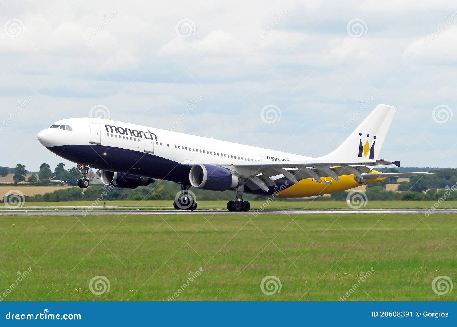 Monarch airlines plane editorial photo. Image of aeroplane - 20608391