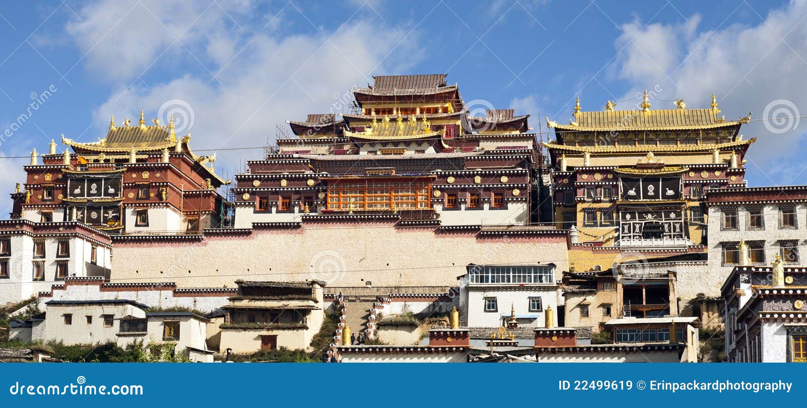 Monasterio Budista Tibetano Imagen de archivo - Imagen de templo ...