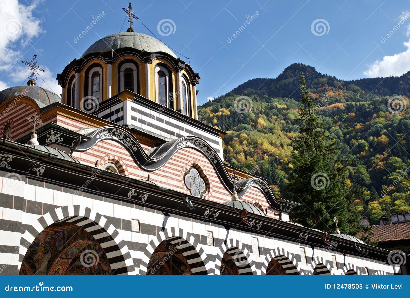 Monasterio Bulgaria De Rila Imagen de archivo - Imagen de ortodoxo ...