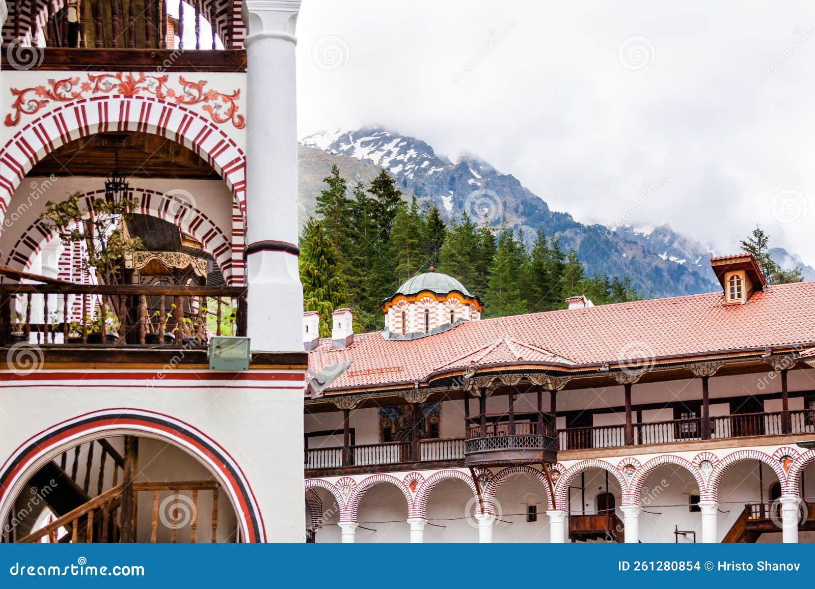 Monasterio De Santa Ivan Del Monasterio De Rila Rila Bulgaria Foto de ...