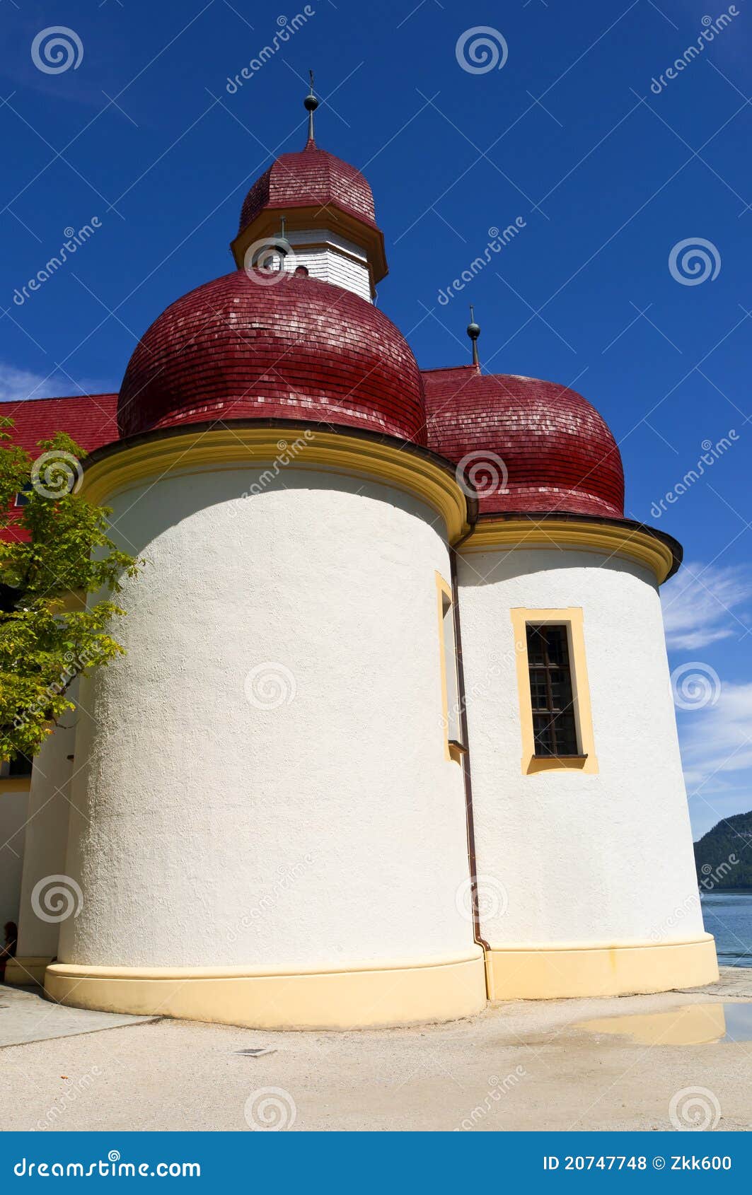 Monasterio De St.BartholomÃ¤ Foto de archivo - Imagen de nube ...