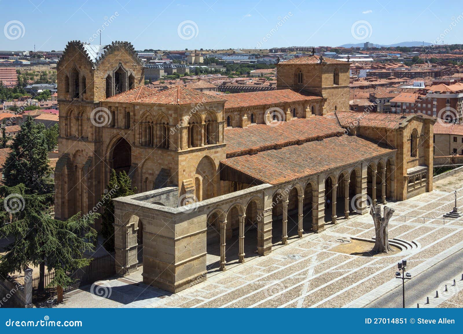 Monastero Di Avila - Spagna Immagine Stock - Immagine di divertente ...