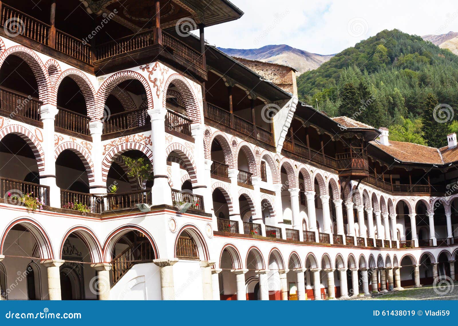 Monastero Di Rila, Bulgaria Immagine Stock - Immagine di europa, famoso ...
