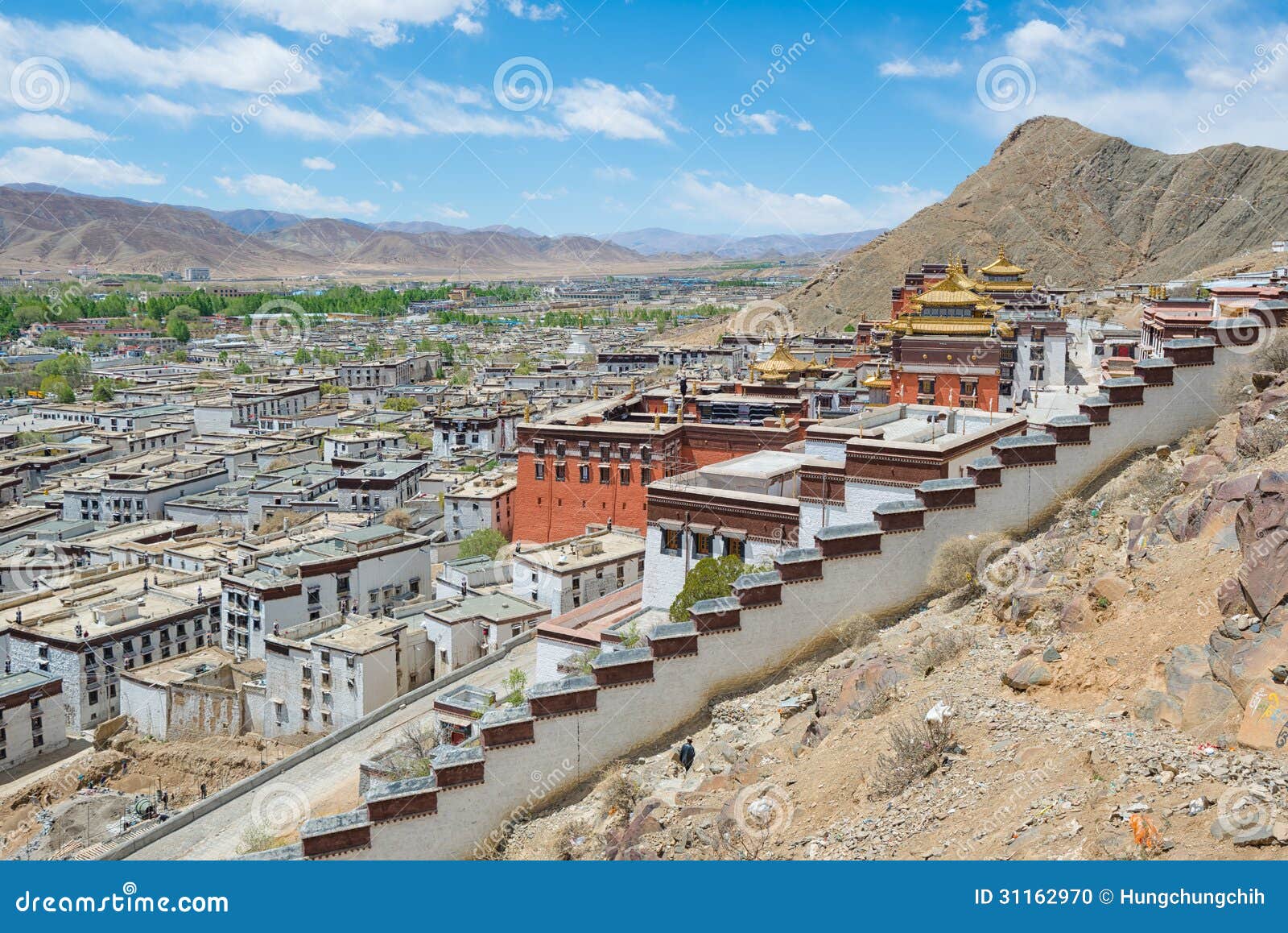 Monastery complex in Tibet stock photo. Image of lhasa - 31162970