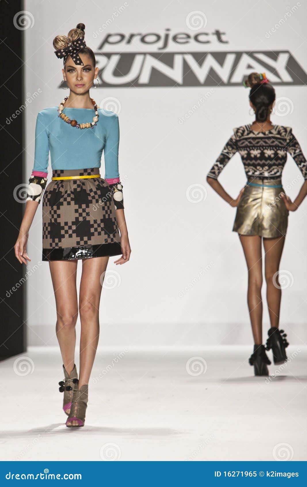Mondo Guerra Project Runway Season 8 Editorial Image - Image of ...