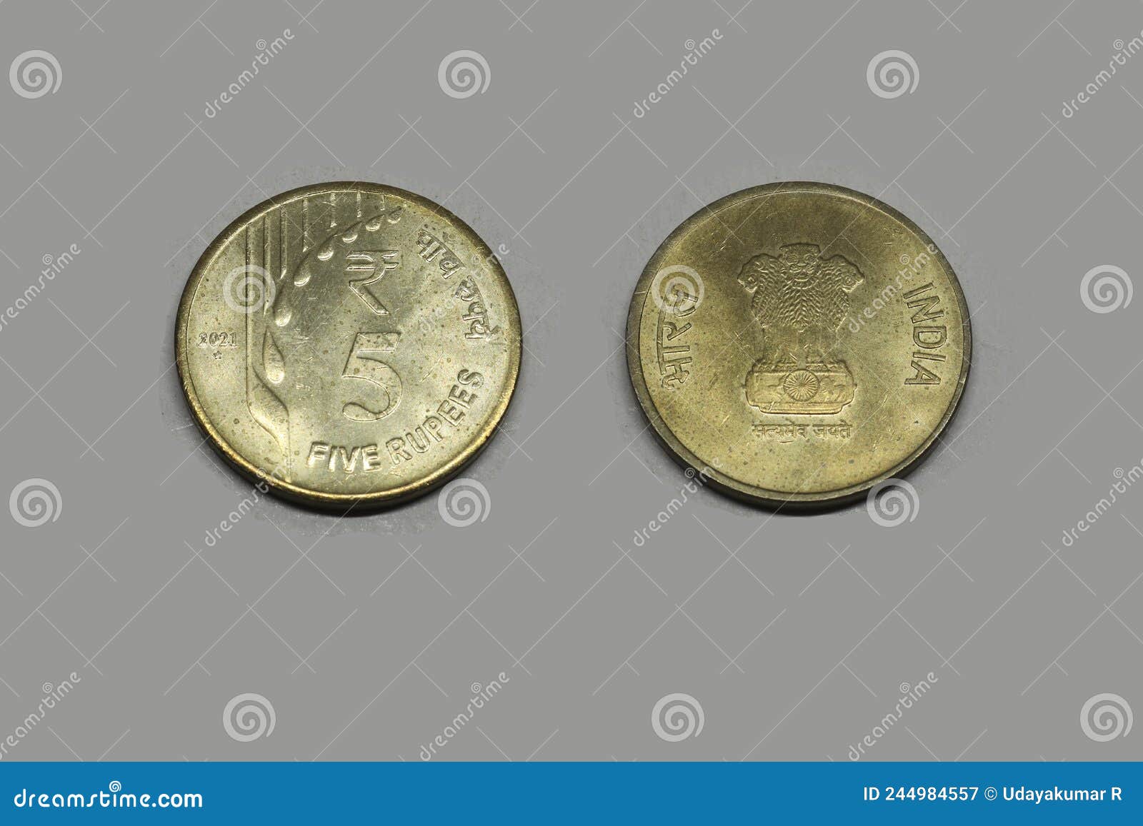 Moneda De Cinco Rupias Moneda India Moneda De Cinco Rupias. Con Fondo ...