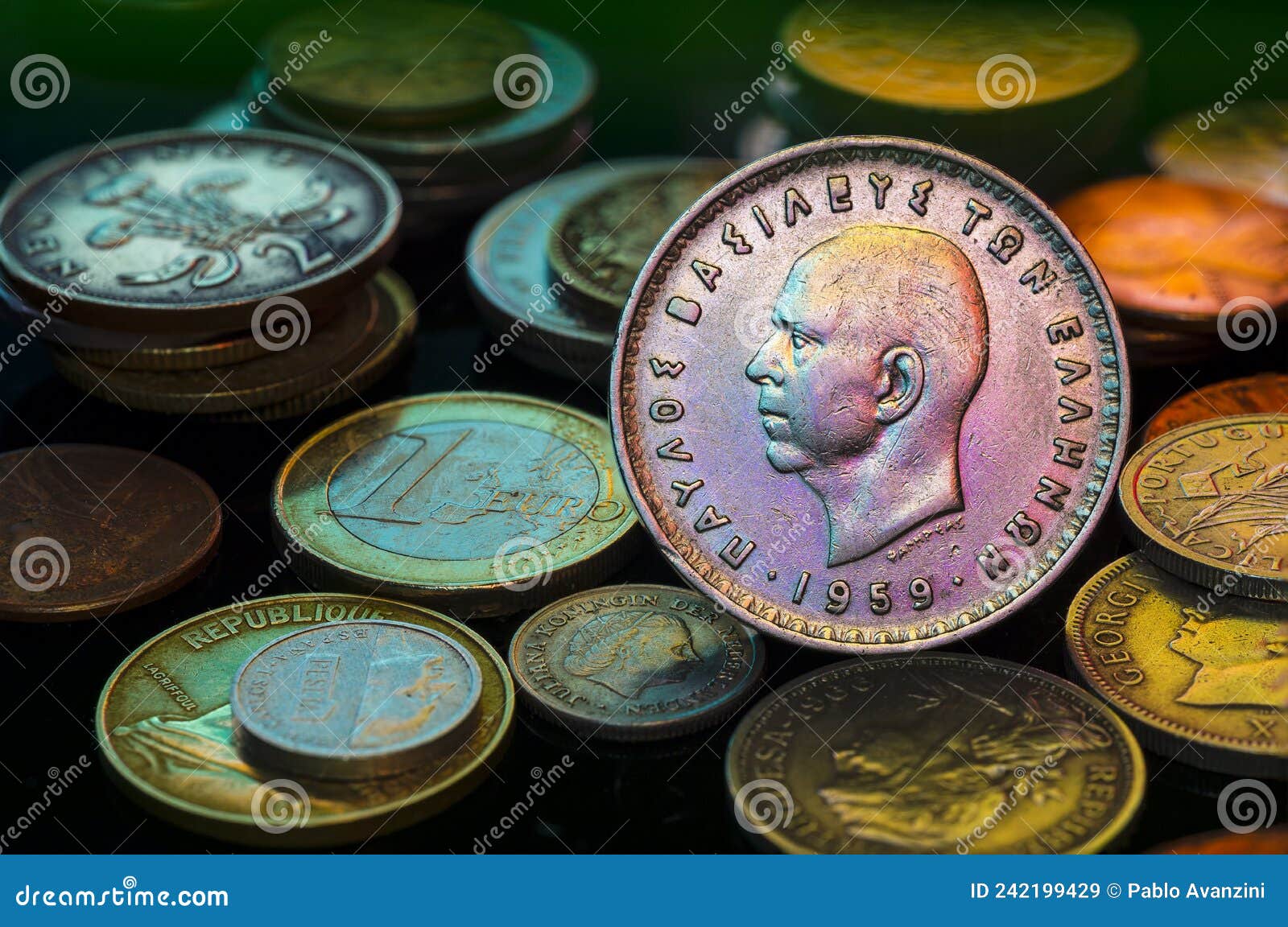 Moneda De Dracma Griega 1959 Apilar Macro Imagen de archivo - Imagen de ...