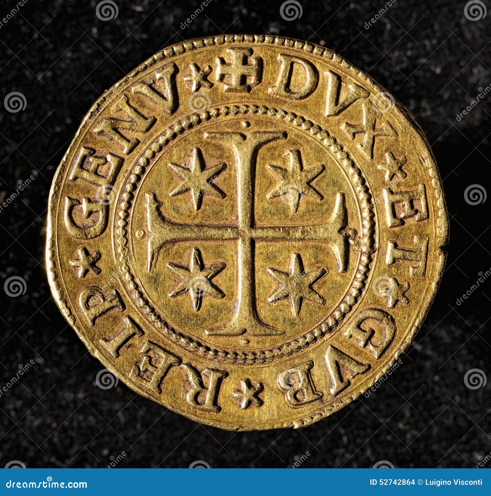 Moneda de oro antigua foto de archivo. Imagen de historia - 52742864