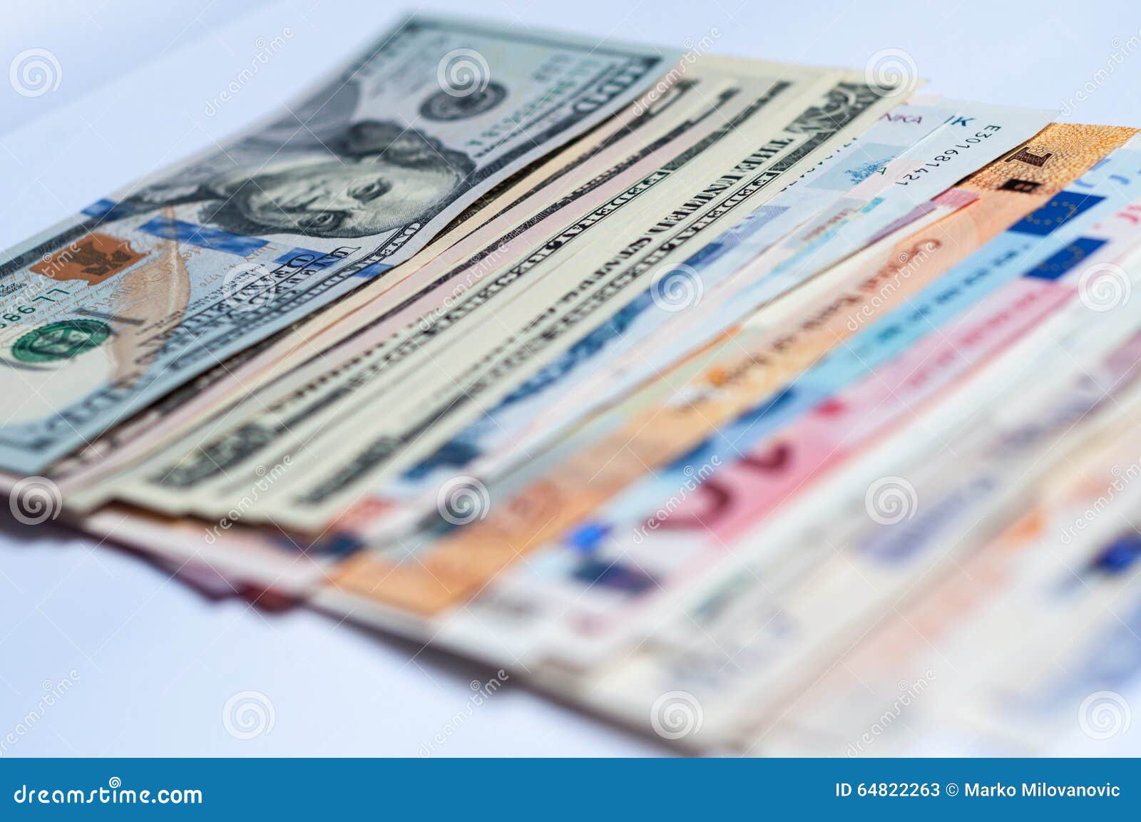 Moneda extranjera imagen de archivo. Imagen de divisa - 64822263