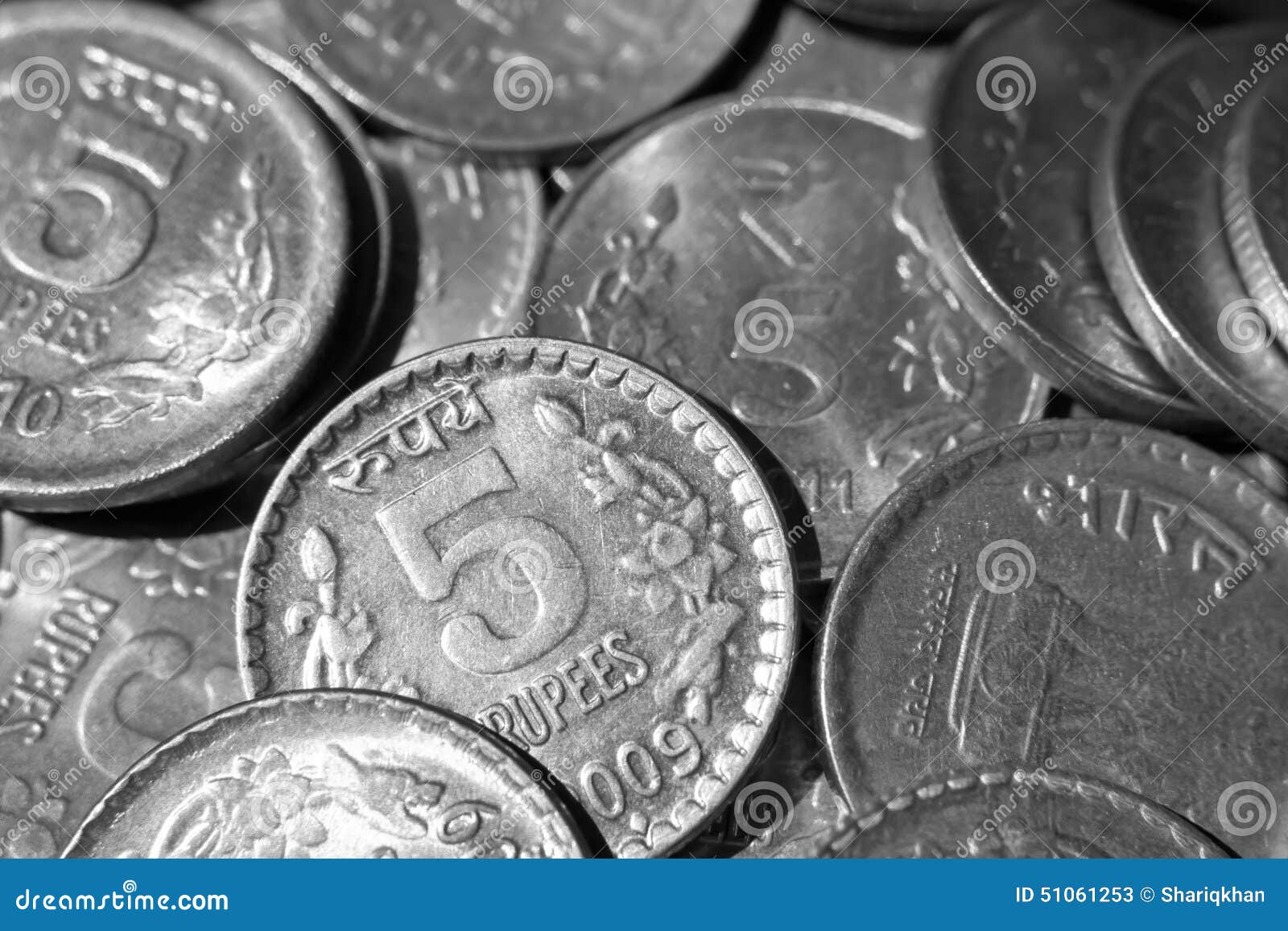 Monedas de la rupia india imagen de archivo. Imagen de finanzas - 51061253