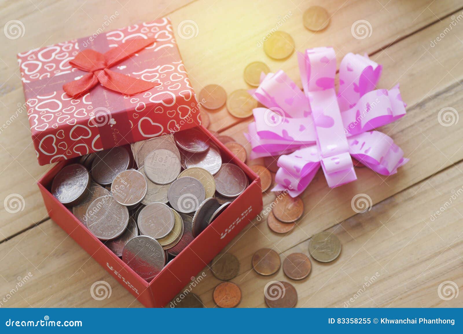 Money Coins in Present and Gift Box Stock Image - Image of pound, open ...