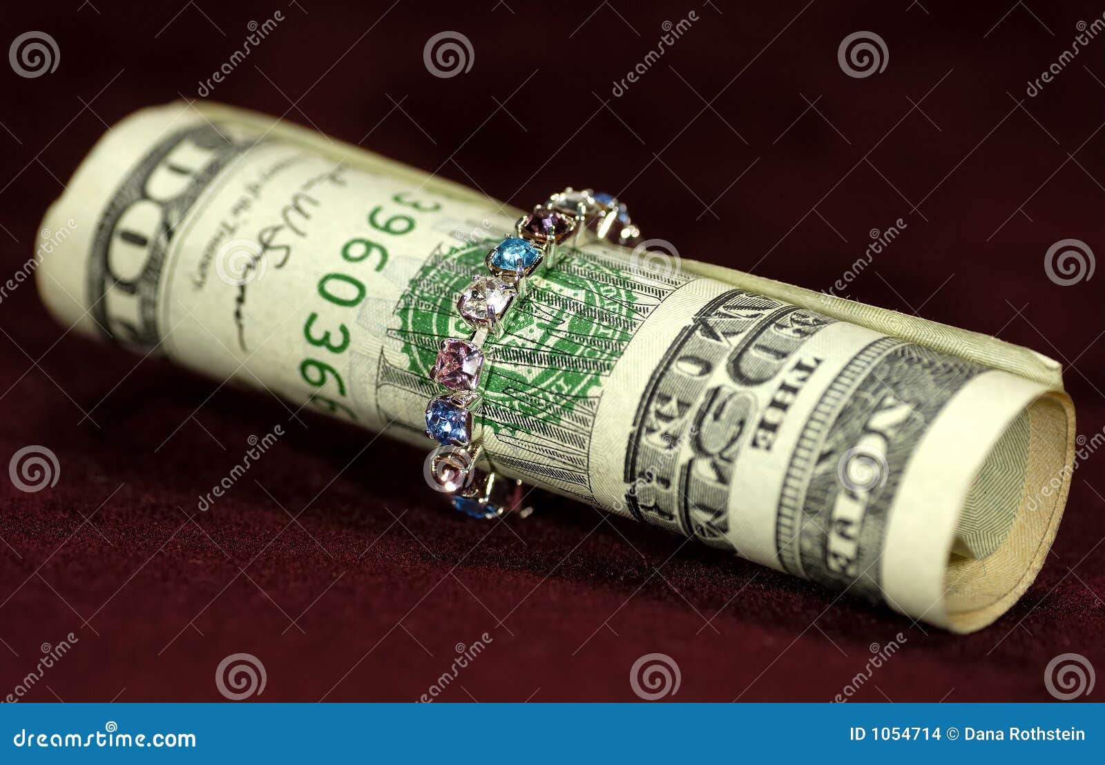 Money Roll Picture. Image: 1054714