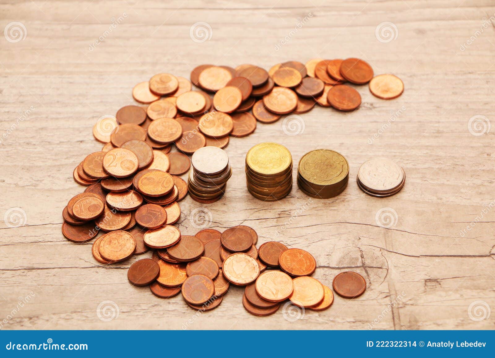 Money is Scattered on the Desk in the Office and Arranged in Columns ...