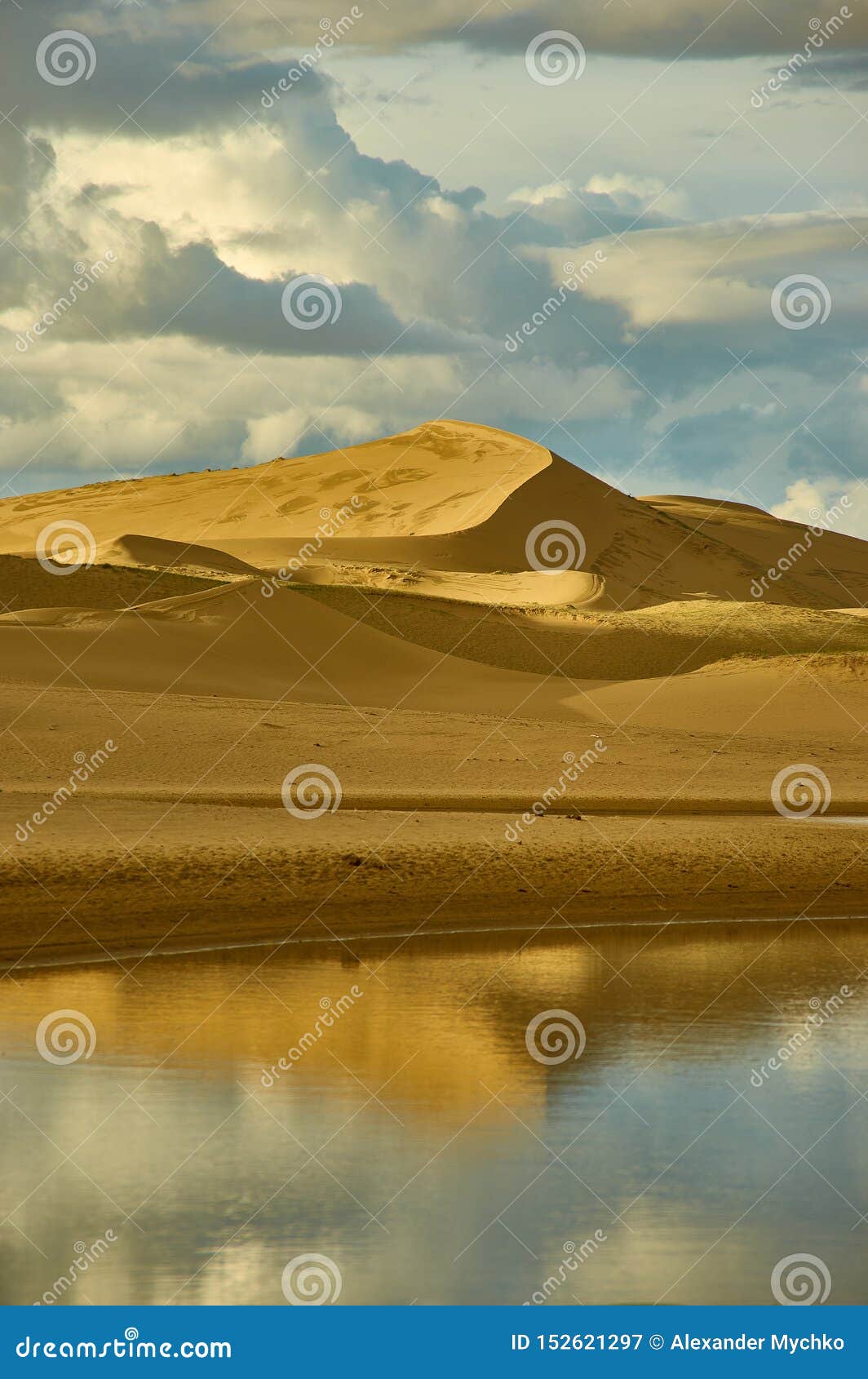 Mongolia. Sands Mongol Els, Sandy Dune Desert Stock Image - Image of ...