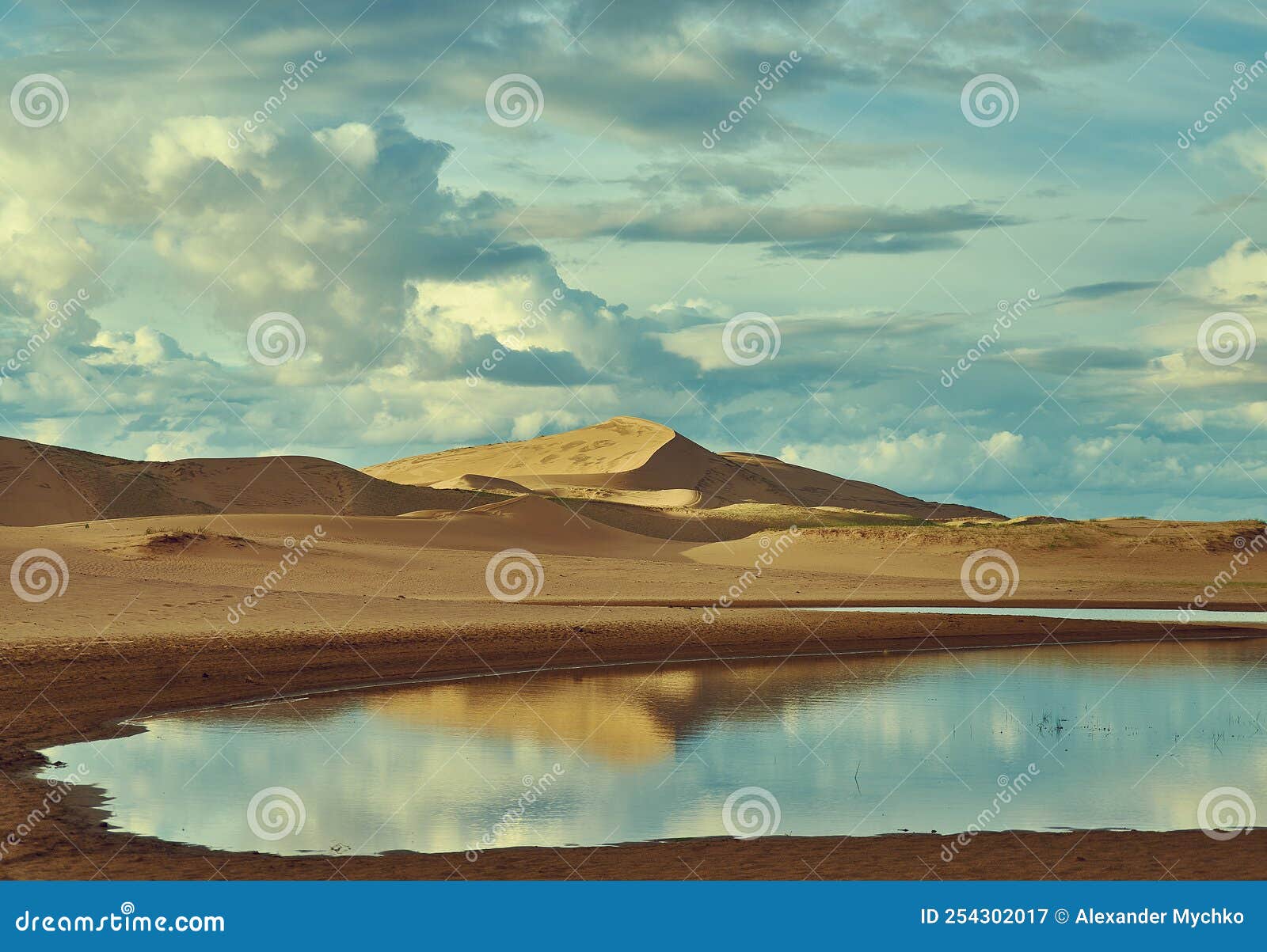 Mongolia. Sands Mongol Els, Sandy Dune Desert Stock Image - Image of ...