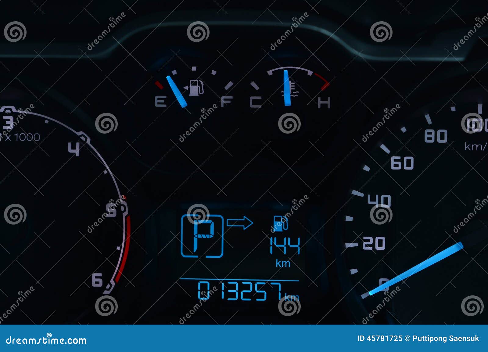 Monitor the status of car. stock image. Image of speedometer - 45781725