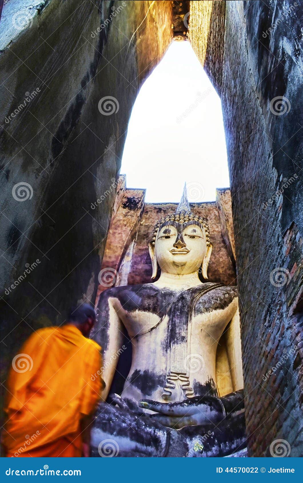 A Monk is Going To Worship in Ancient Temple. Stock Photo - Image of ...