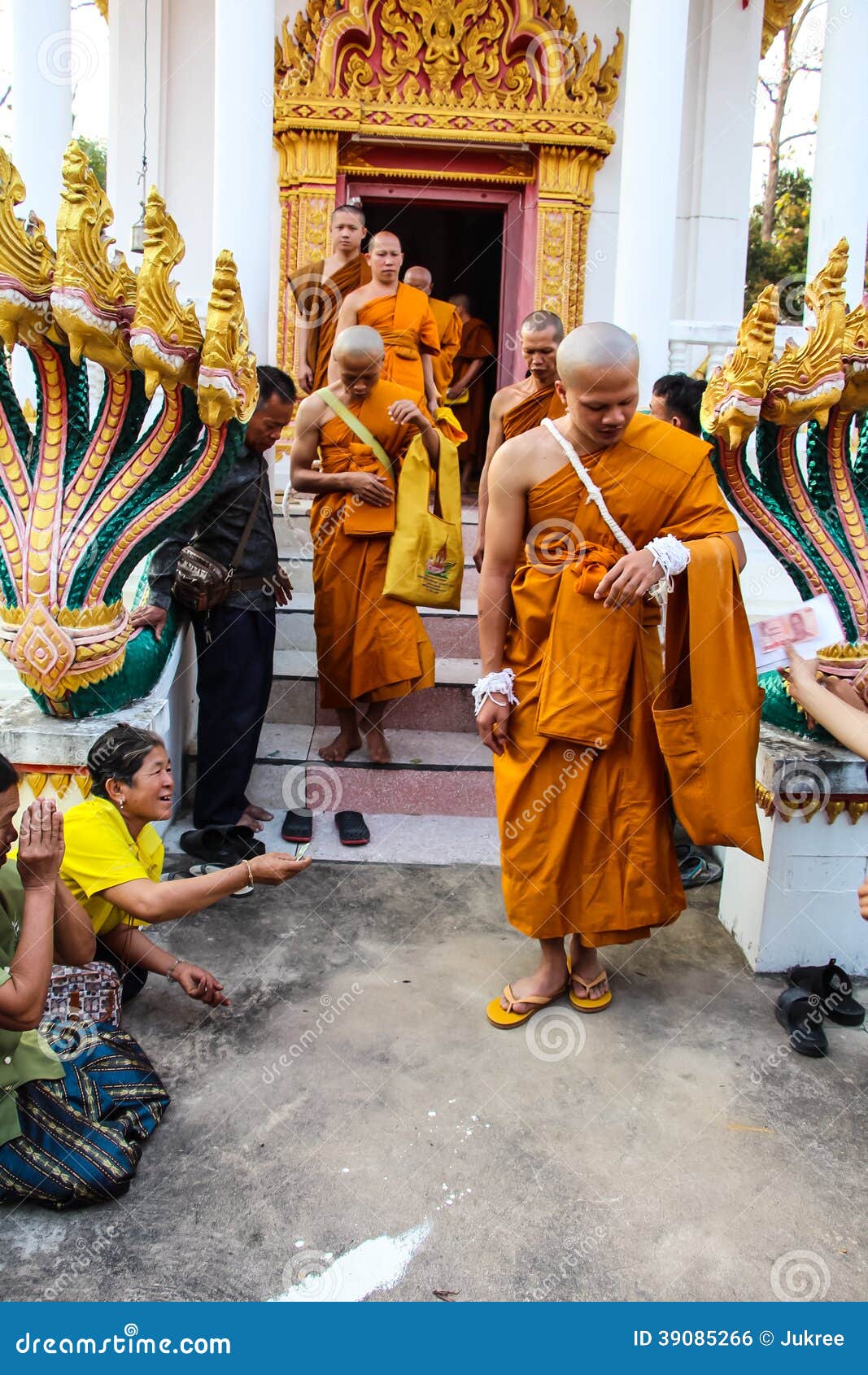 Monk Ordained in Thai Temple Editorial Photo - Image of buddhist ...
