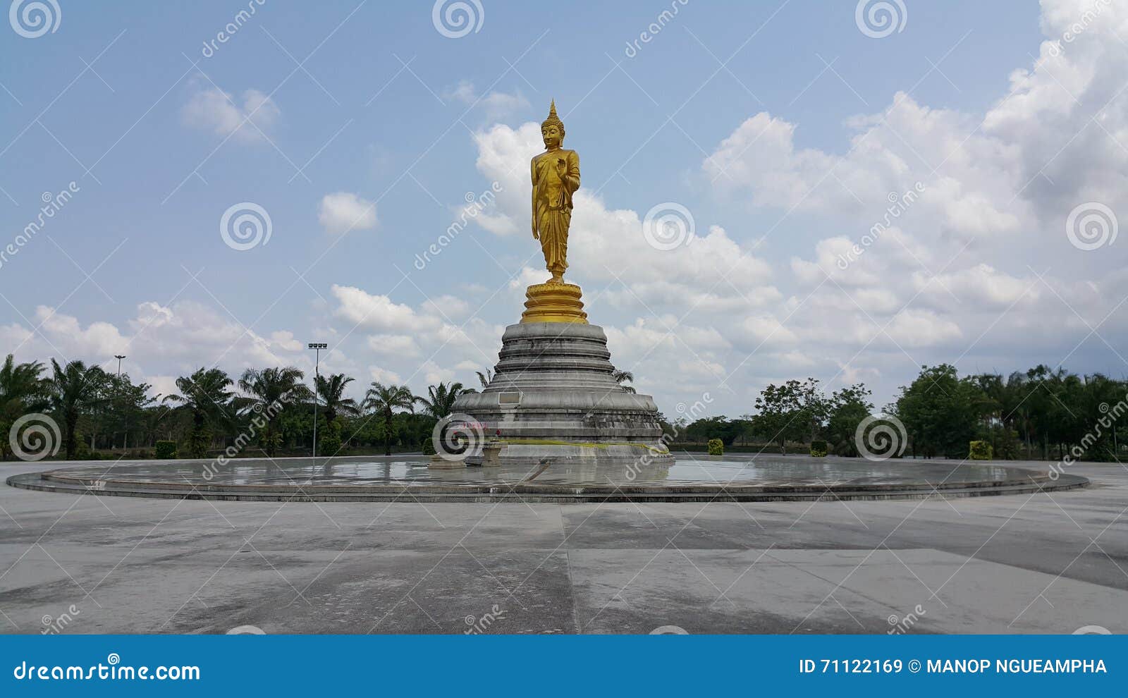 Monk Statue Area Public Park Stock Image - Image of indigo, cloud: 71122169