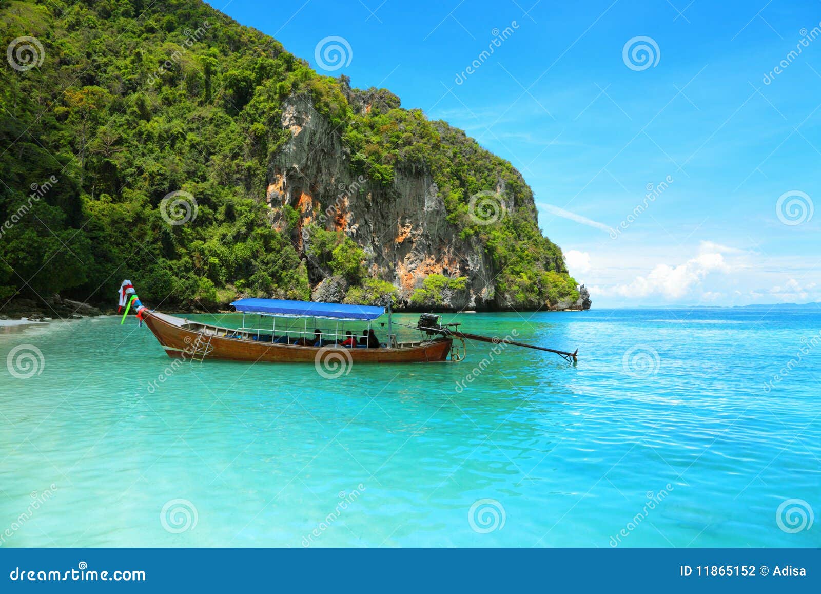 Monkey Bay stock photo. Image of cloud, color, destination - 11865152