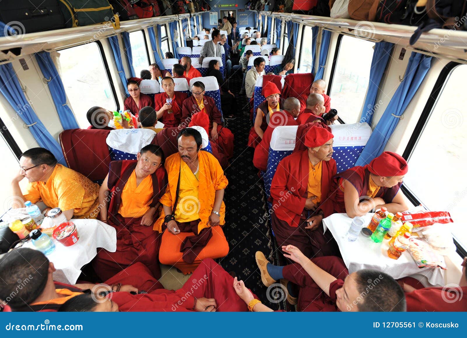 Monks travelling editorial photo. Image of meditation - 12705561