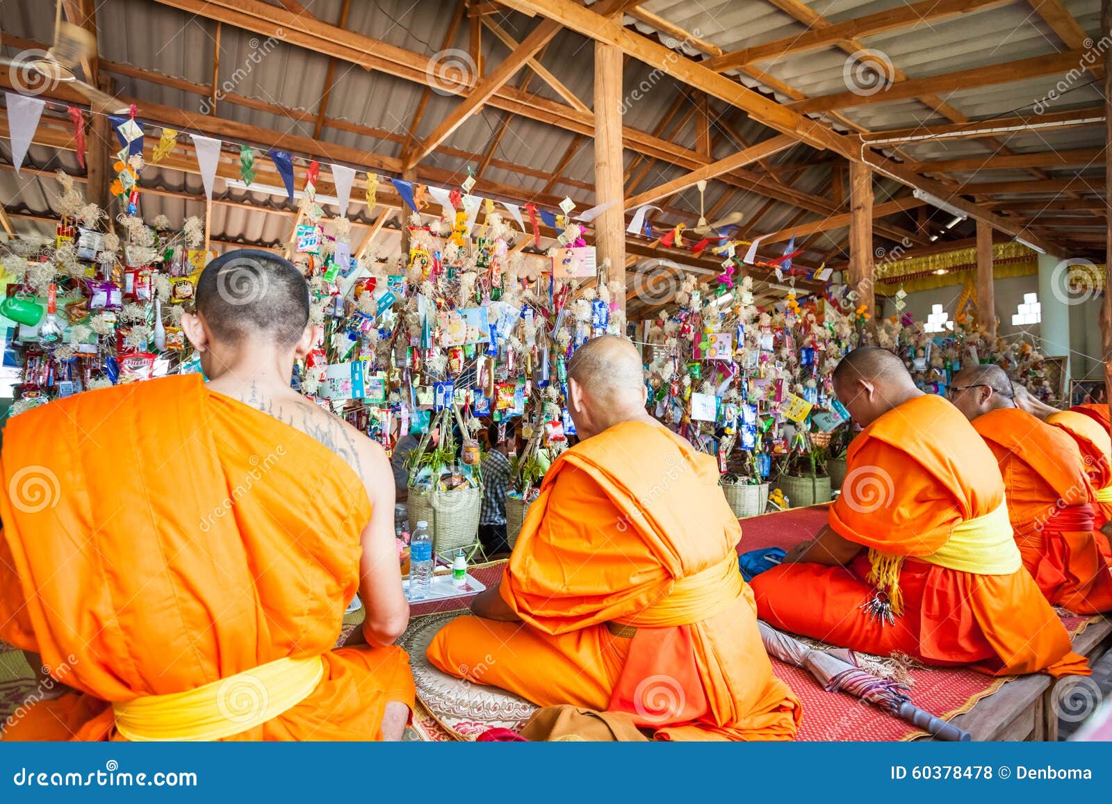 Monniken redactionele stock foto. Image of monniken, gebed - 60378478