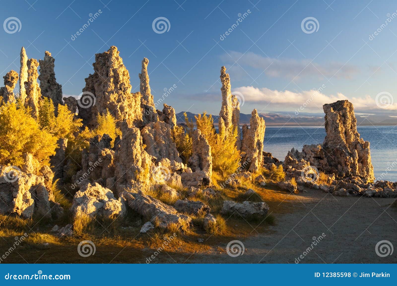 Mono Lake stock photo. Image of sunrise, minerals, outdoor - 12385598