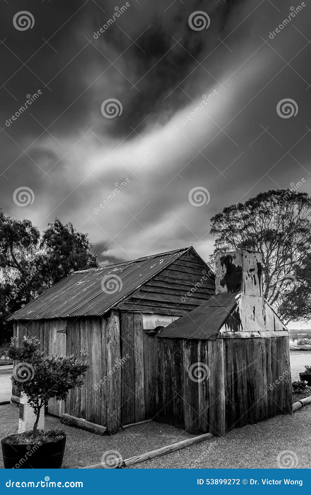 Monochrome of an Old Outback Shack Stock Photo - Image of home ...