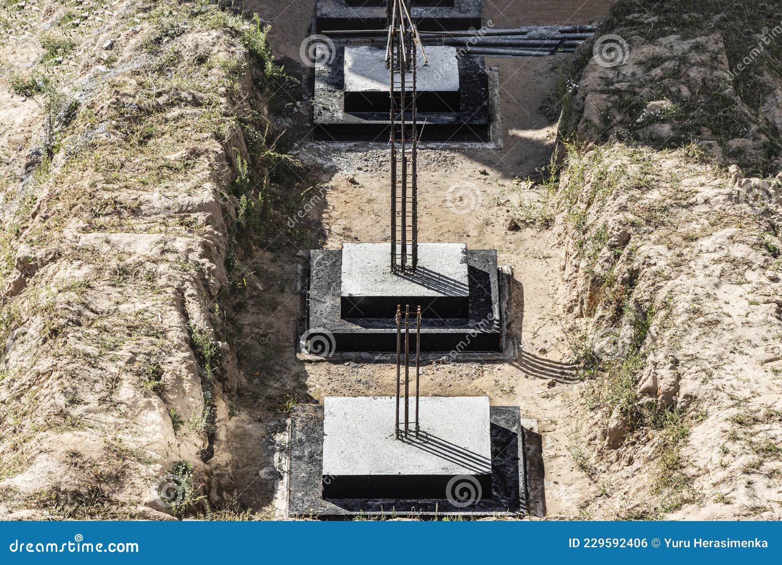 Monolithic Reinforced Concrete Foundations for the Construction of a ...