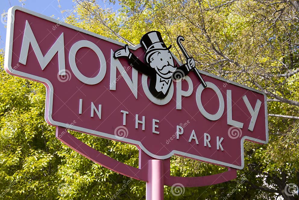 Monopoly in the Park editorial image. Image of pole, enjoy - 25212555