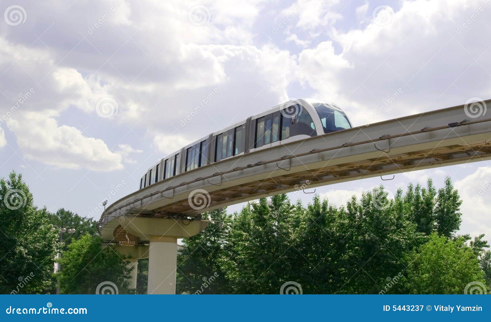 Monorail Track Picture. Image: 5443237