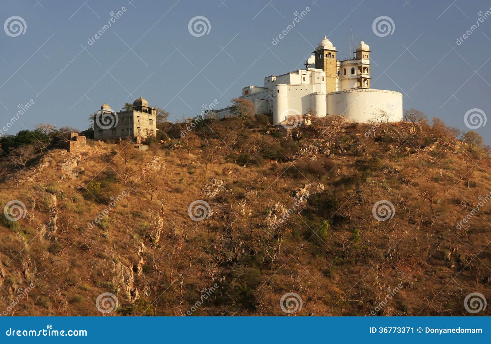 Monsoon Palace, Udaipur, India Stock Image - Image of building ...
