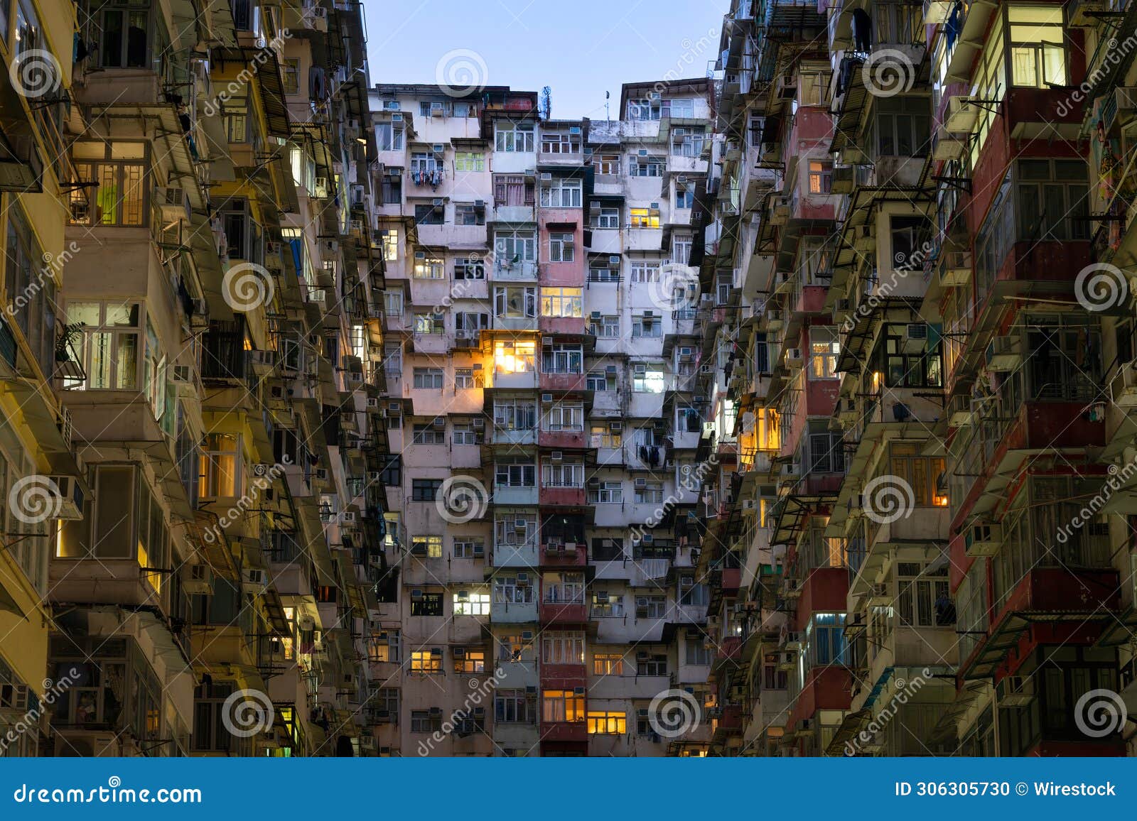 Monster Building in Hong Kong. Editorial Image - Image of skyline ...