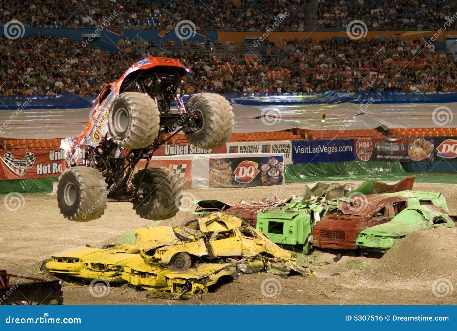 Monster Jam editorial photo. Image of jump, crunch, fast - 5307516