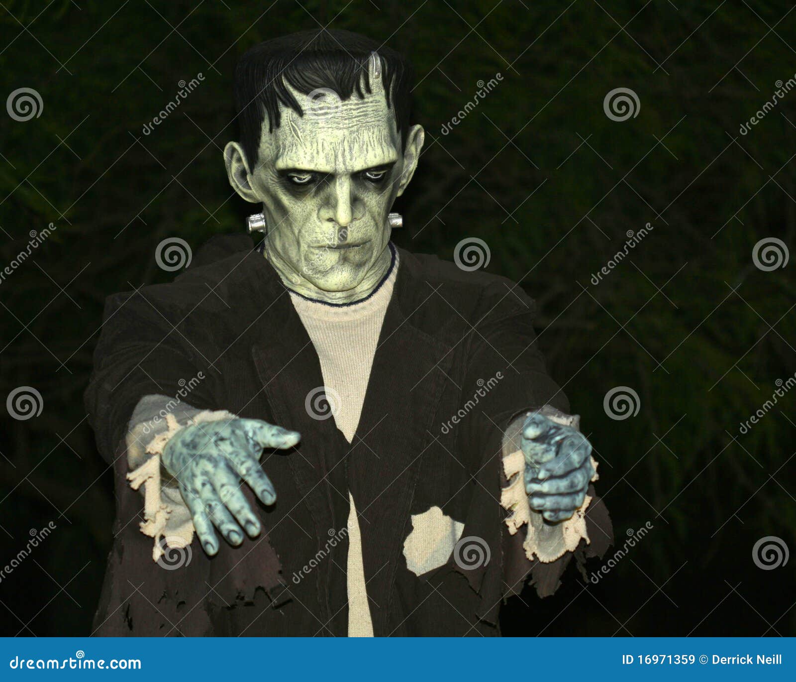Monstro de um Frankenstein imagem de stock. Imagem de azul - 16971359