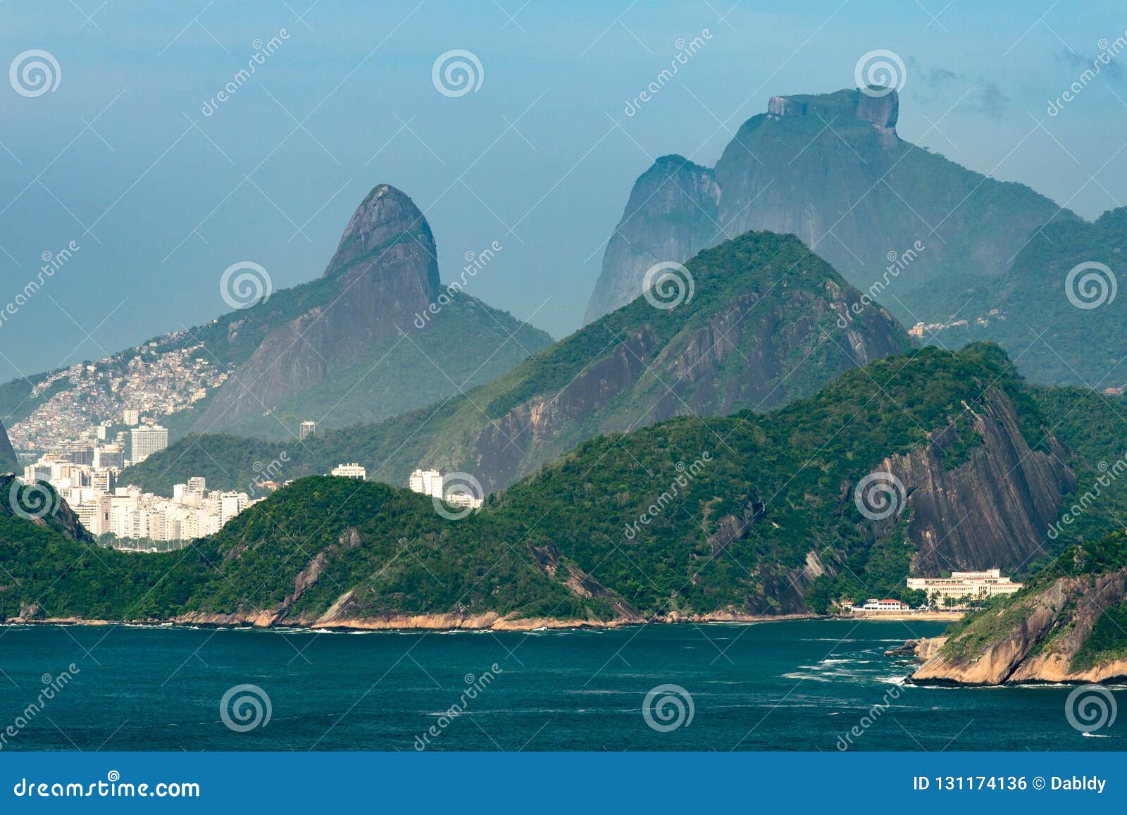 Montagnes Iconiques De Rio De Janeiro Photo stock - Image du beau ...