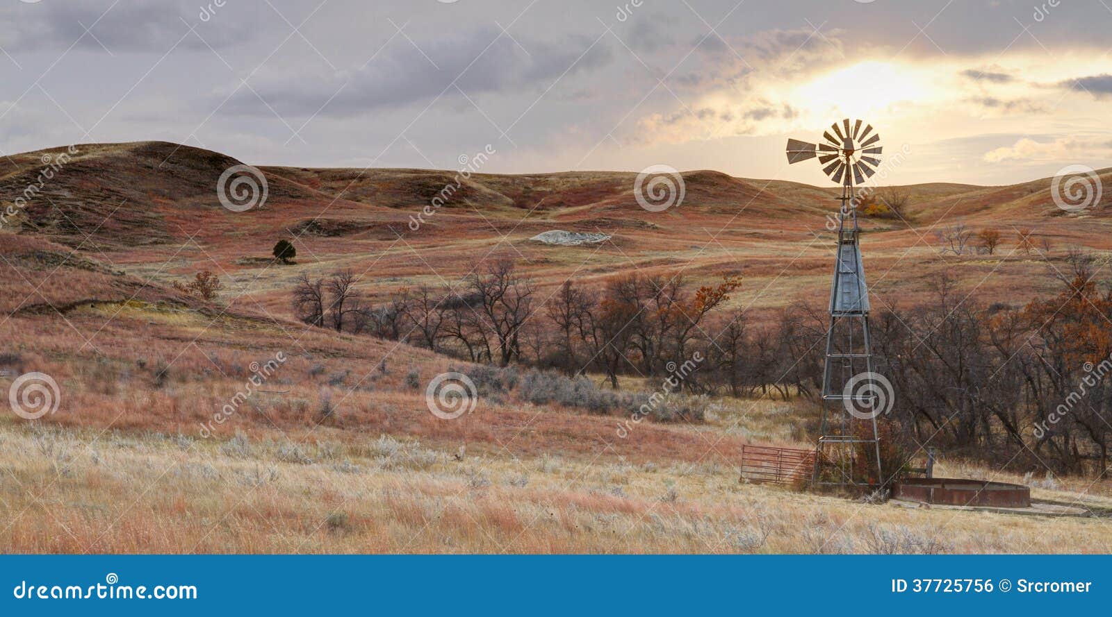 Montana Windmill at Sunset stock photo. Image of windmill - 37725756