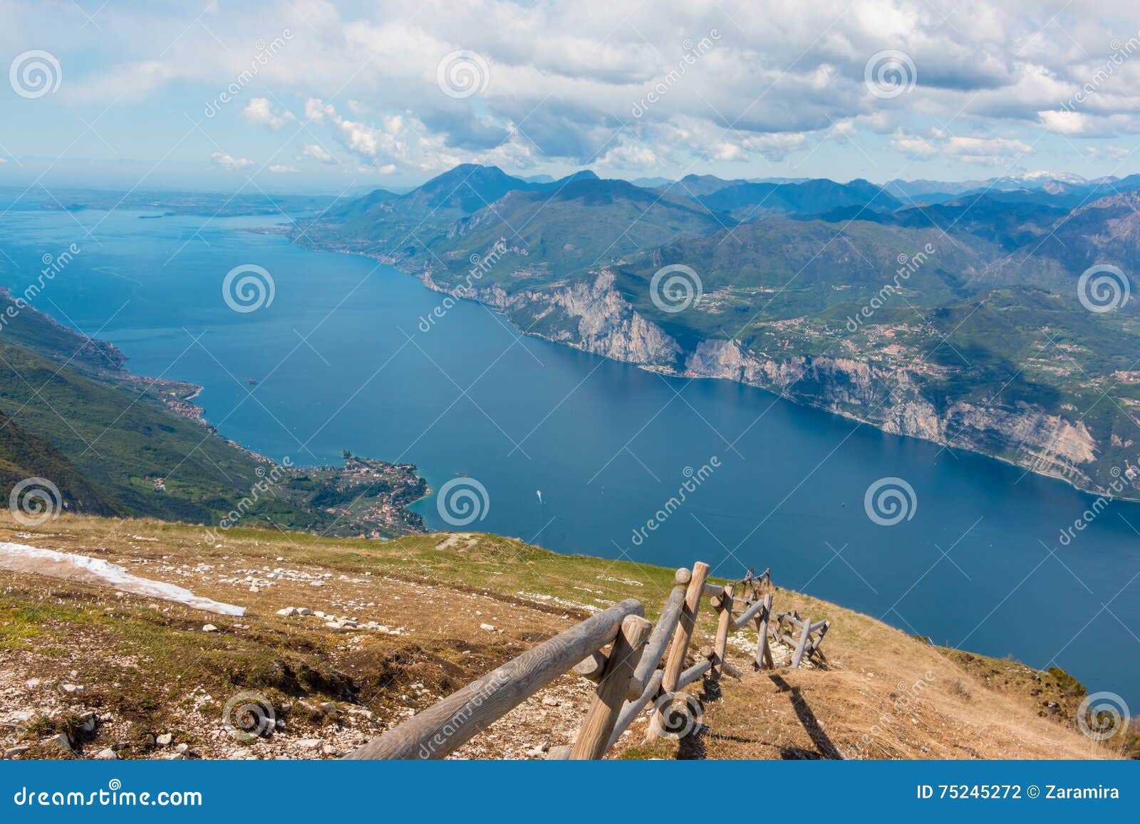 Monte Baldo stockfoto. Bild von alpen, europa, italienisch - 75245272