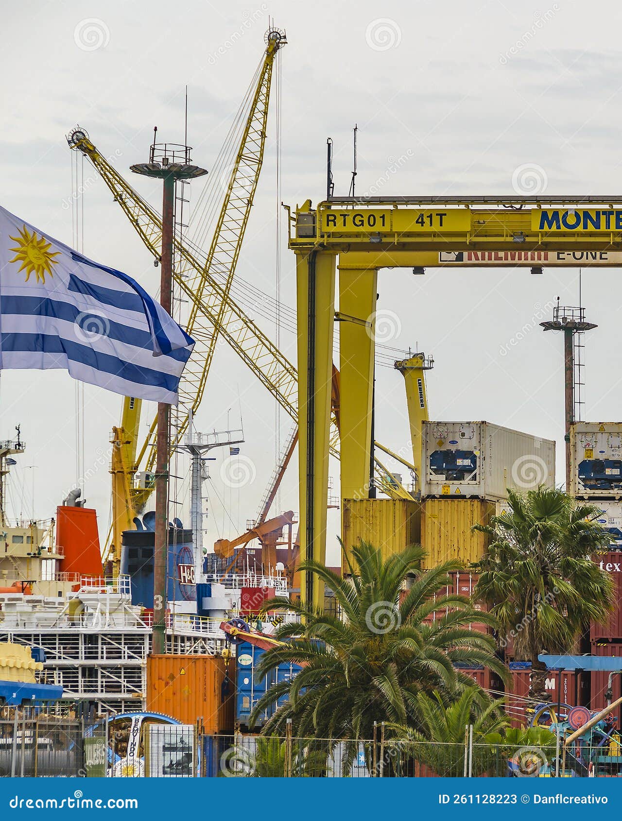 Container Loading, Montevideo Port Editorial Stock Photo - Image of ...
