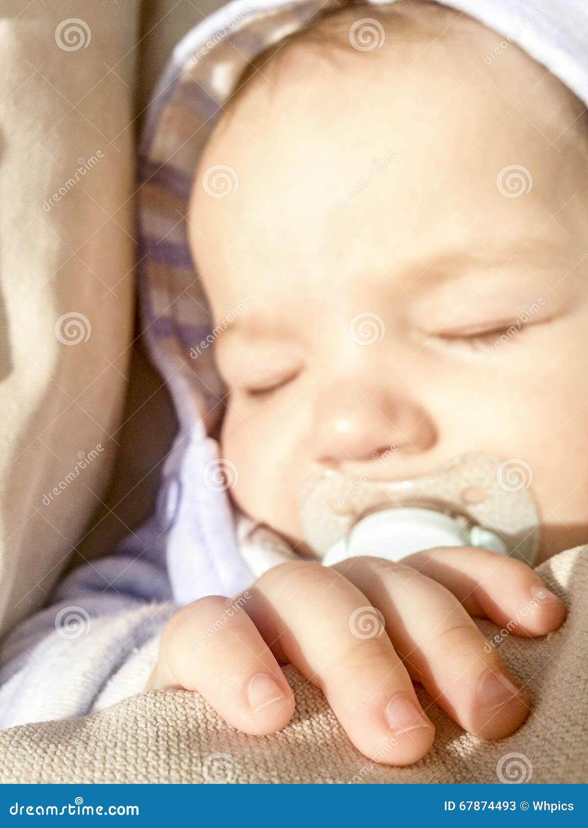 5 Months Baby Sleeping Under the Sun Rays Stock Image - Image of ...