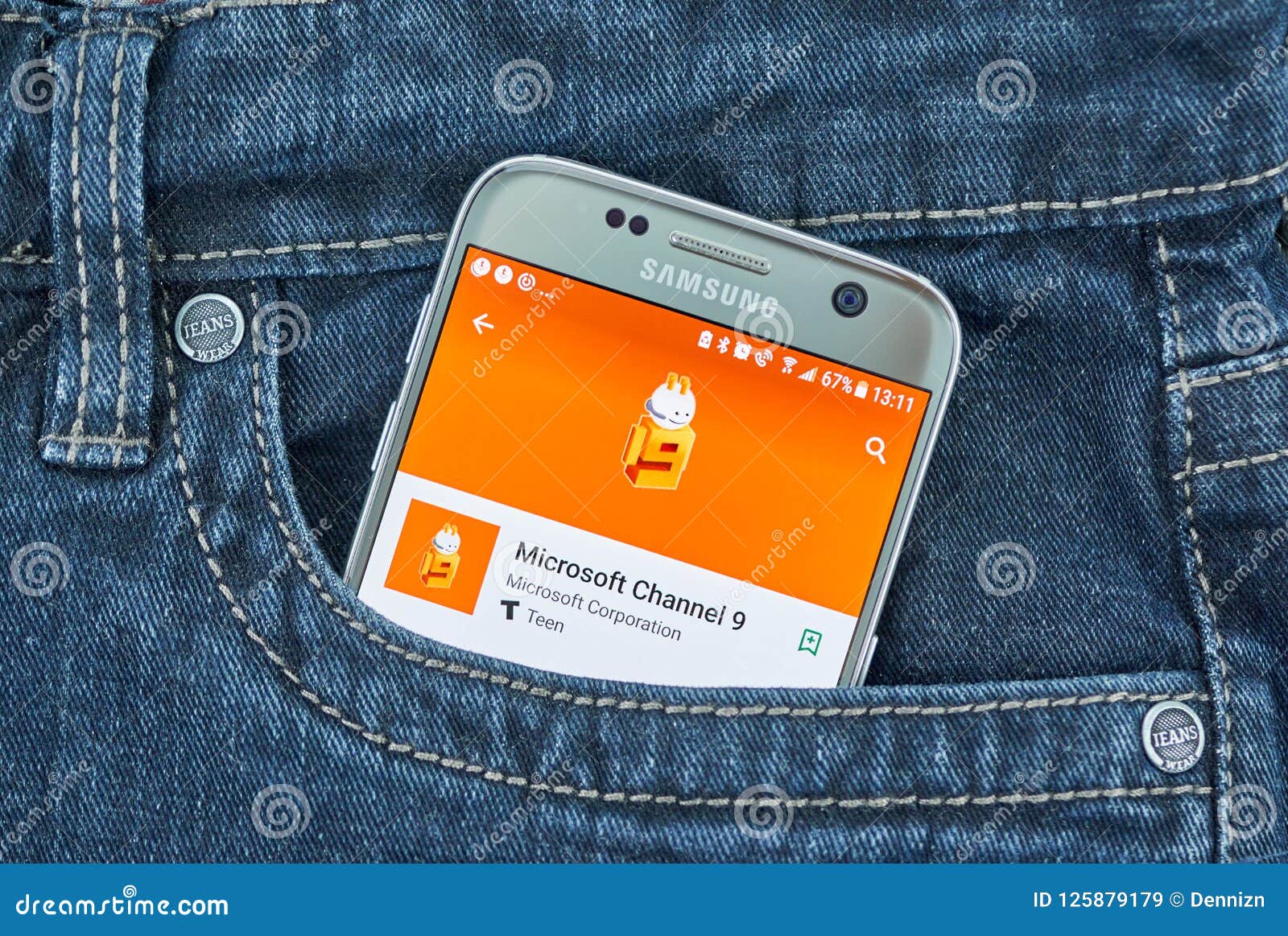 Microsoft Channel 9 Mobile Application on Screen of Samsung Editorial ...