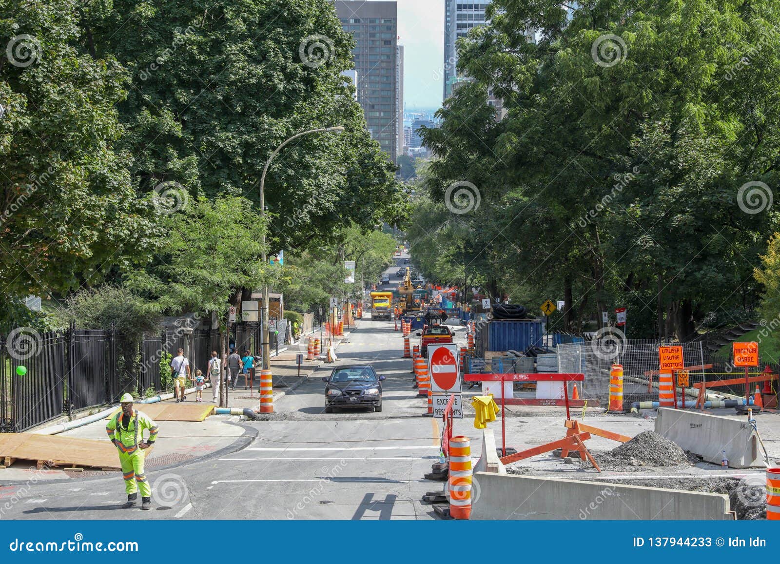 Montreal City editorial stock photo. Image of street - 137944233