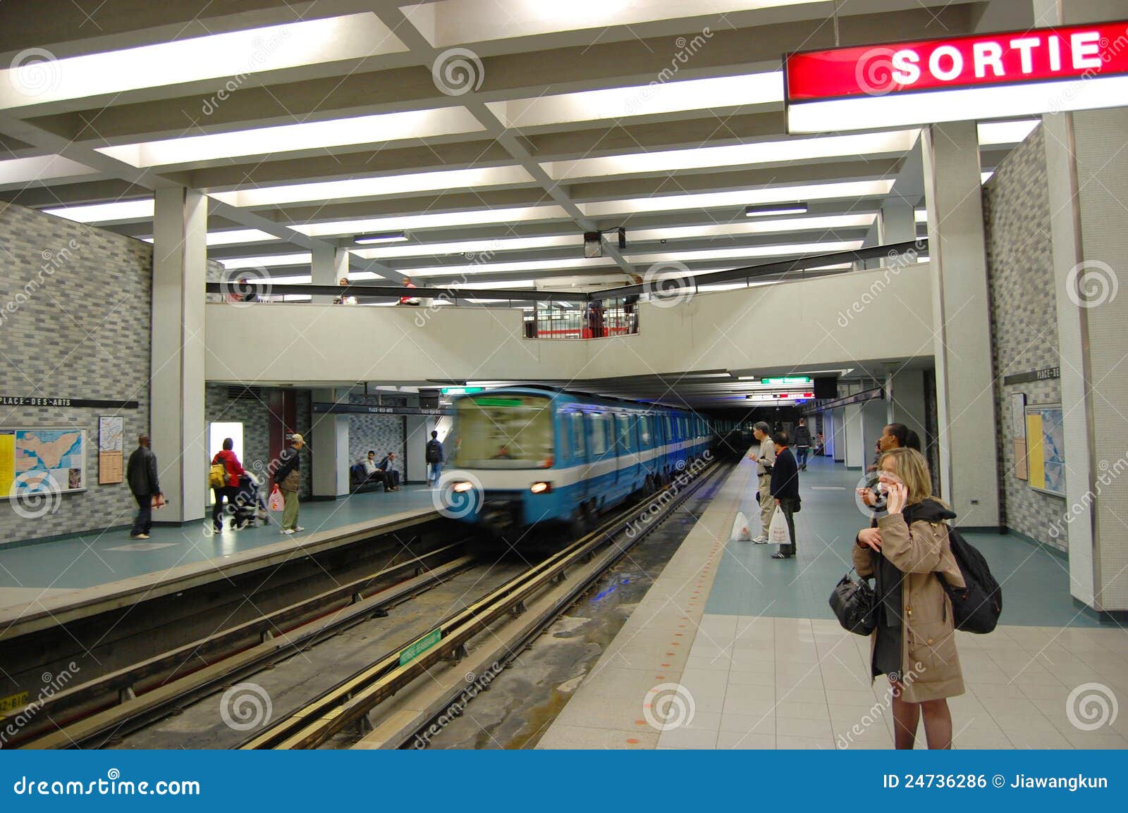 Montreal Metro Subway editorial photo. Image of city - 24736286