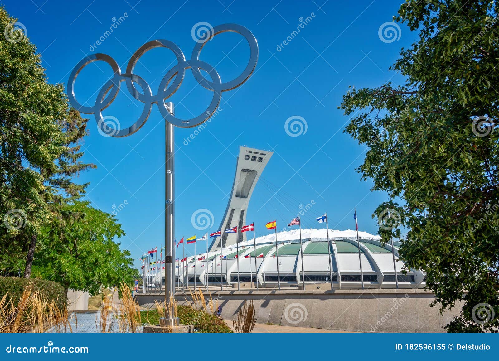 Montreal Olympic Stadium and Olympic Rings, Quebec Canada Editorial ...