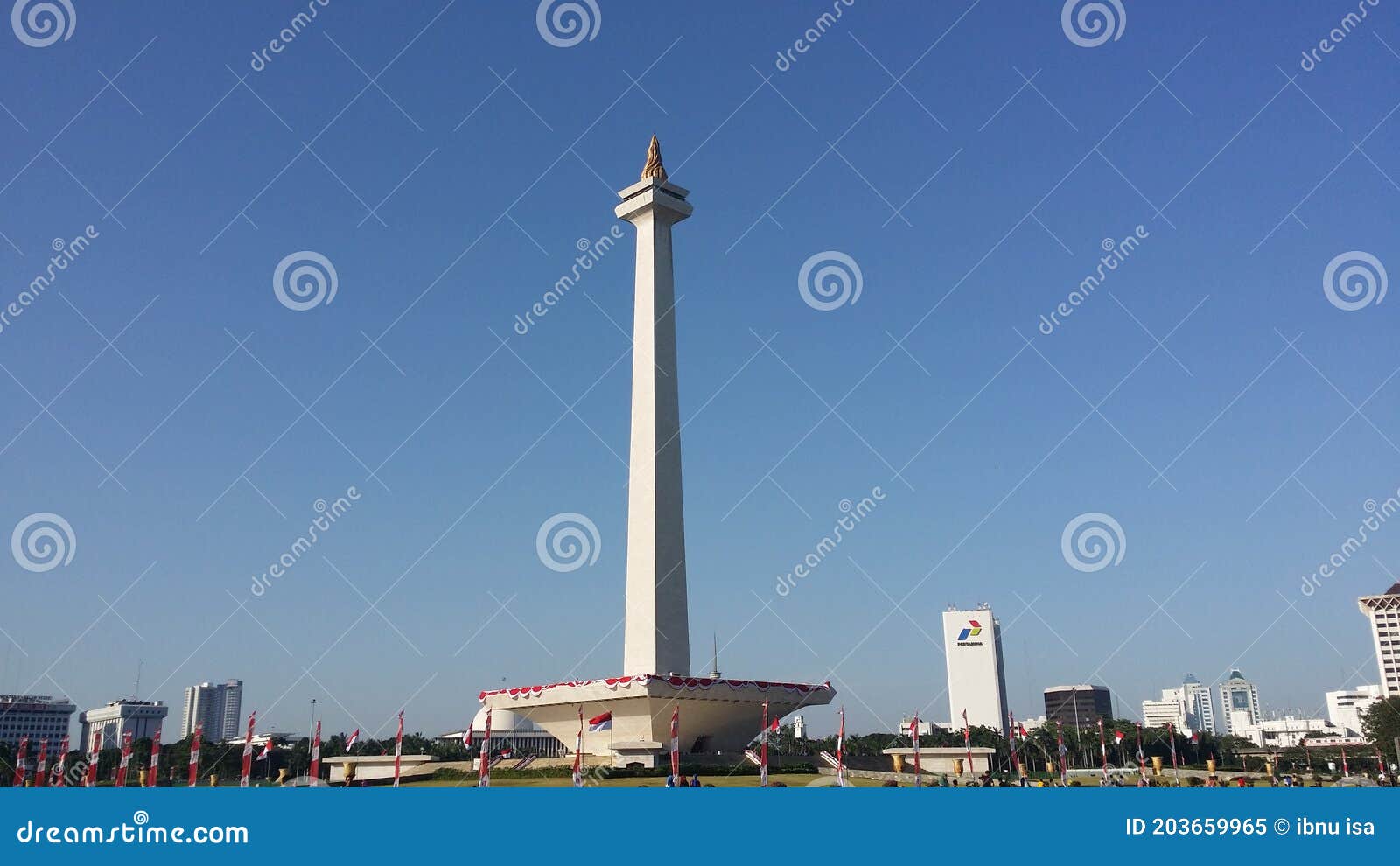 Monumen nasional indonesia editorial image. Image of spire - 203659965