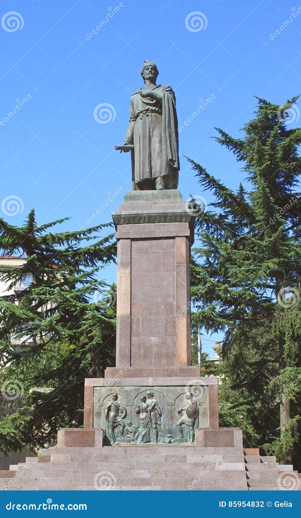 Monument Av Shota Rustaveli I Tbilisi Arkivfoto - Bild av populärt ...