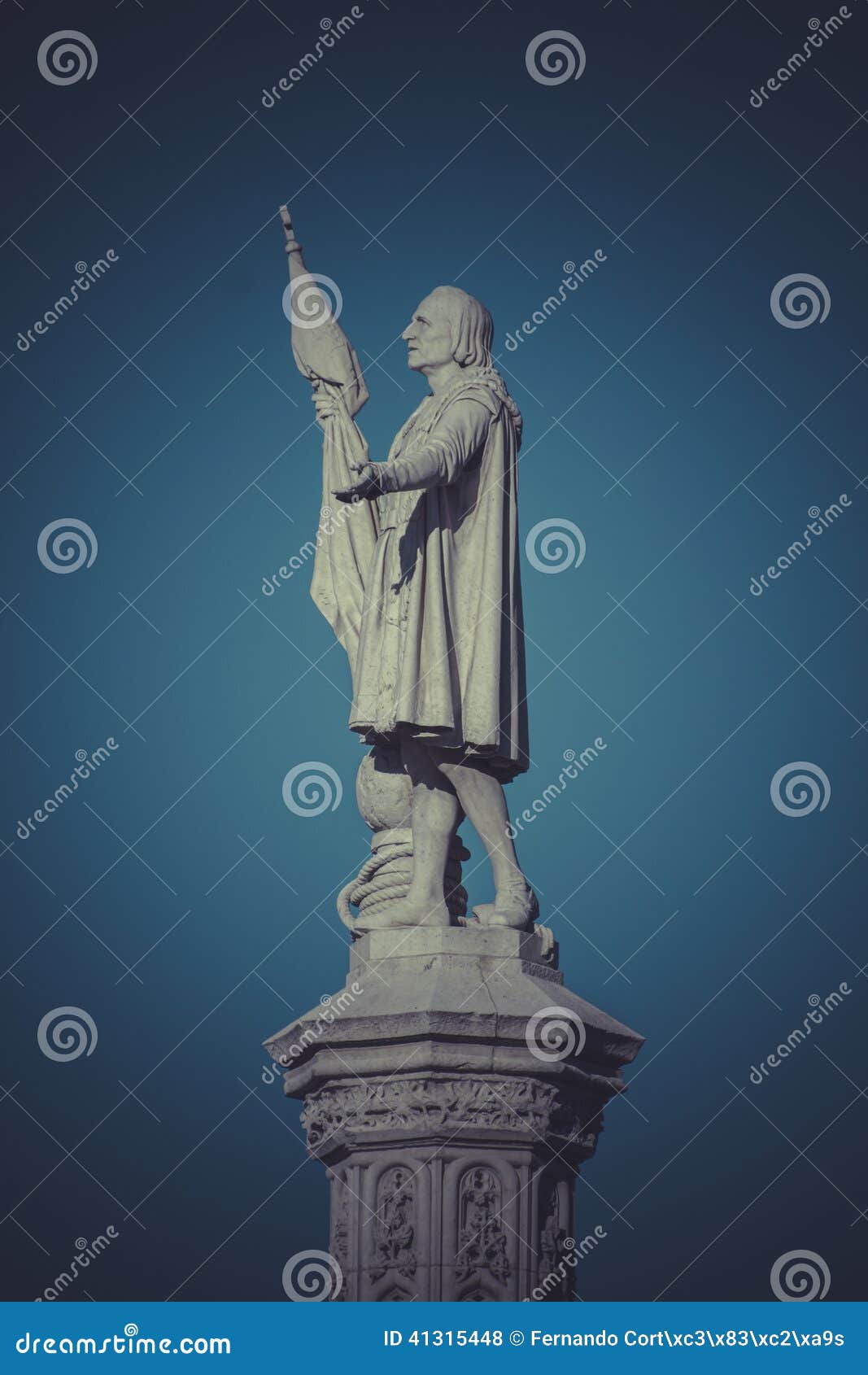 Monument Colon. Statue stock photo. Image of government - 41315448