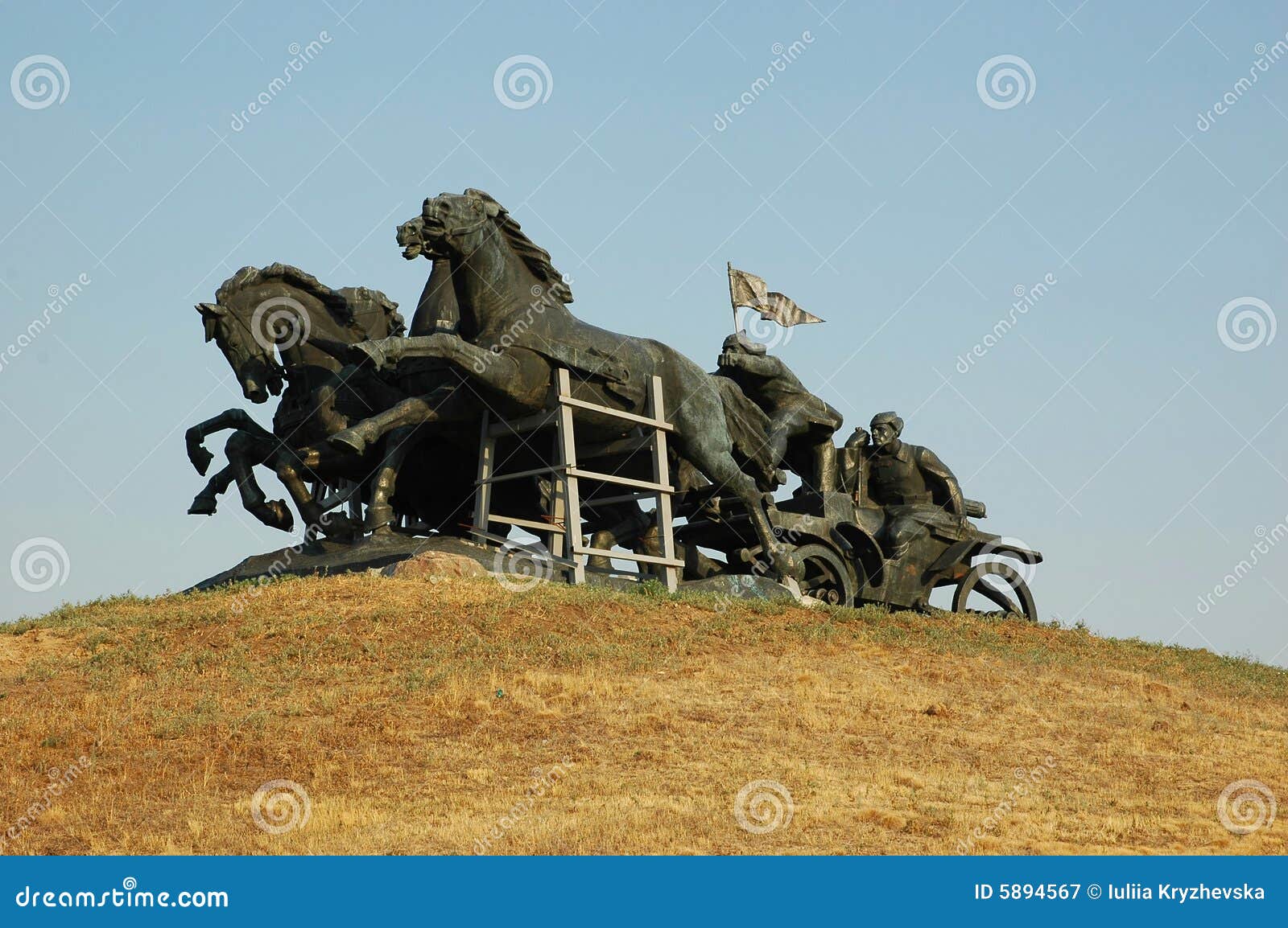Monument Dedicated To Machine-gun Cart Editorial Photography - Image of ...
